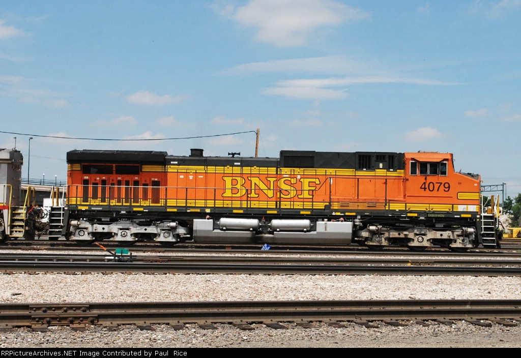 BNSF 4079